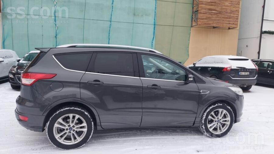 Ford Kuga 2015 in Daugavpils, with an engine capacity of 2.00 L and mileage of 0 thousand km for 9950 €, photo 6 on AUTOMOTO.COM.LV