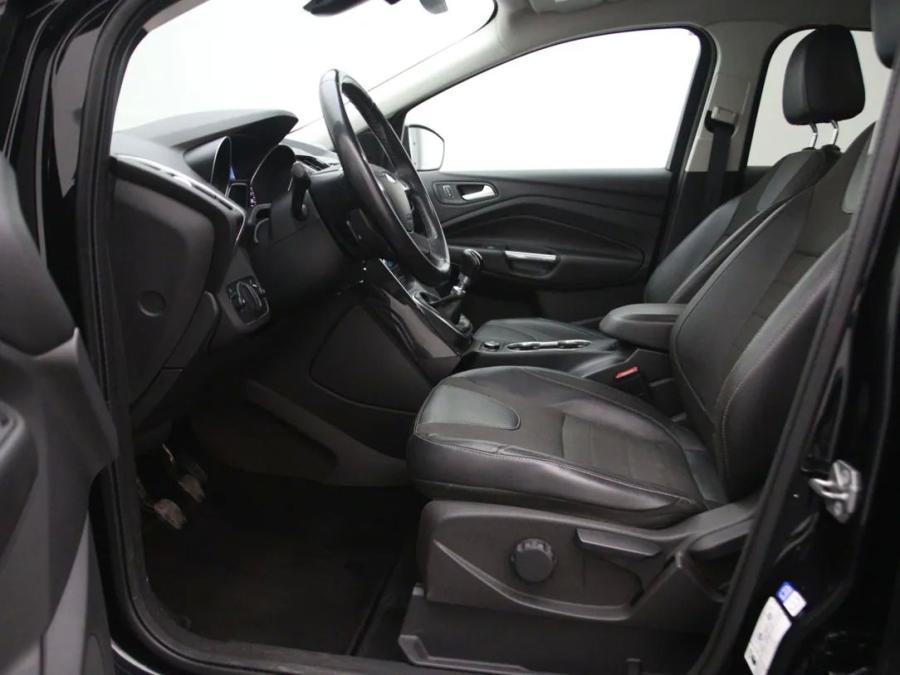 Ford Kuga 2015 in Vilnius, with an engine capacity of 1.50 L and mileage of 150 thousand km for 9999 €, photo 5 on AUTOMOTO.COM.LV