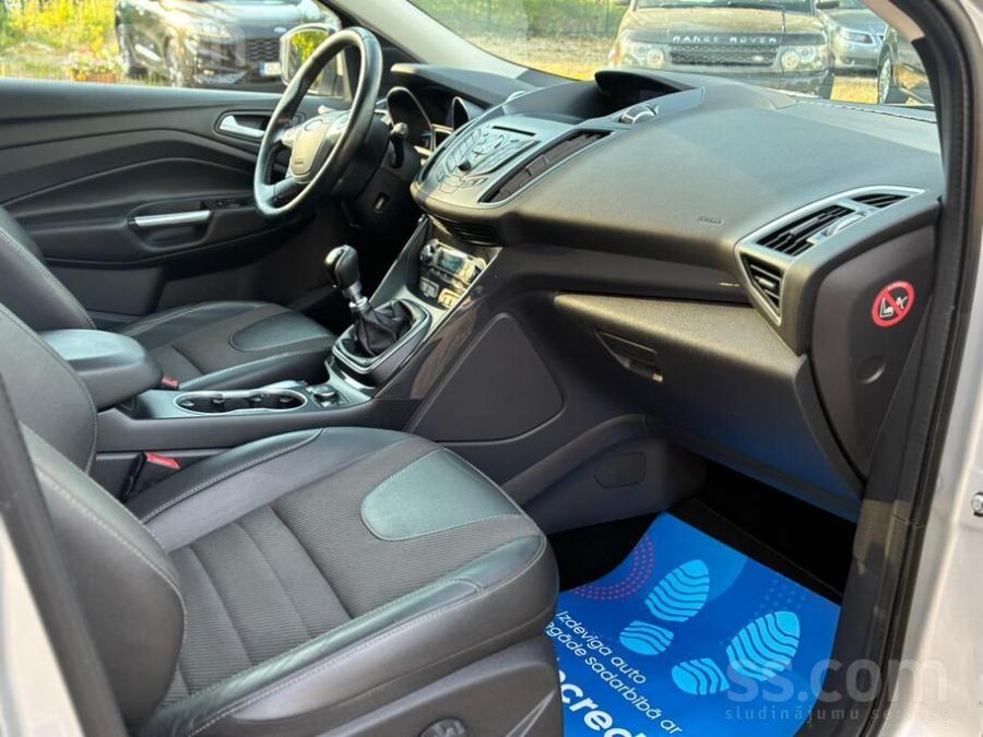 Ford Kuga 2015 Kuldīga, ar dzinēja tilpumu 2.00 L un nobraukumu 260 tūkst. km par 8690 €, foto 15 vietnē AUTOMOTO.COM.LV