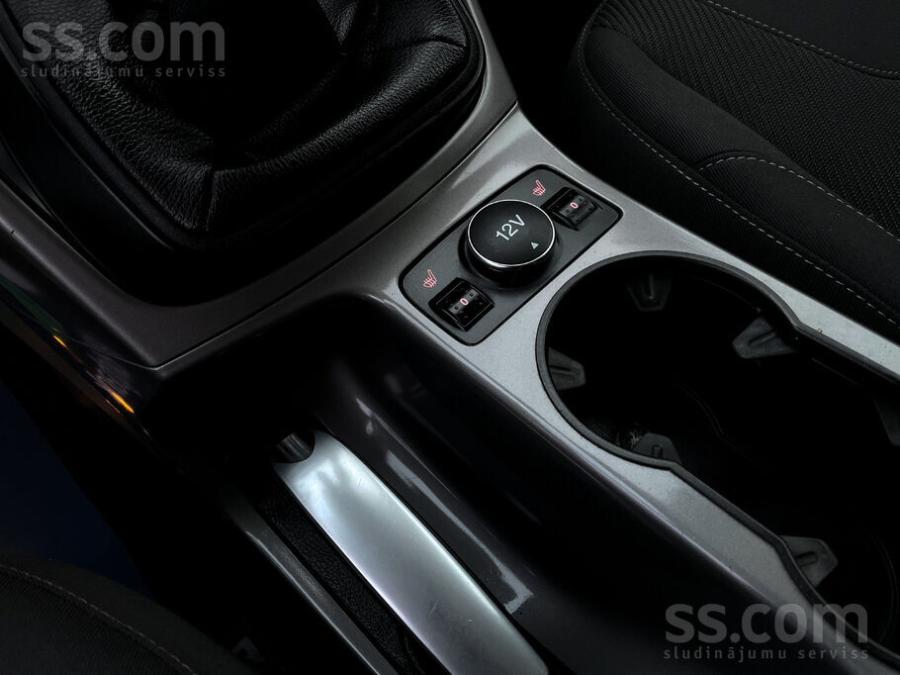 Ford Kuga 2015 Jelgava, ar dzinēja tilpumu 2.00 L un nobraukumu 248 tūkst. km par 8496 €, foto 15 vietnē AUTOMOTO.COM.LV