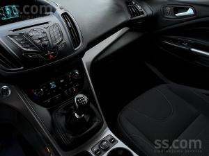 Ford Kuga 2015 Jelgava, ar dzinēja tilpumu 2.00 L un nobraukumu 248 tūkst. km par 8496 €, foto 16 vietnē AUTOMOTO.COM.LV