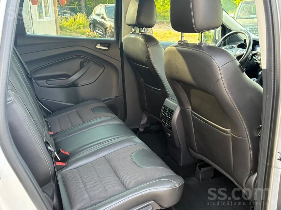 Ford Kuga 2015 Kuldīga, ar dzinēja tilpumu 2.00 L un nobraukumu 260 tūkst. km par 8690 €, foto 14 vietnē AUTOMOTO.COM.LV