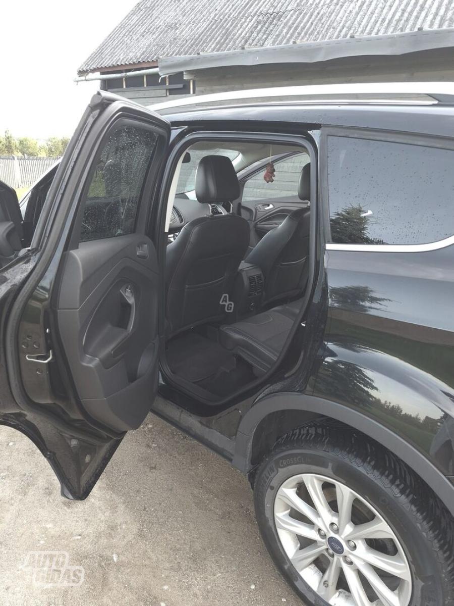 Ford Kuga 2015 in Plunge, with an engine capacity of 2.00 L and mileage of 210 thousand km for 8150 €, photo 5 on AUTOMOTO.COM.LV