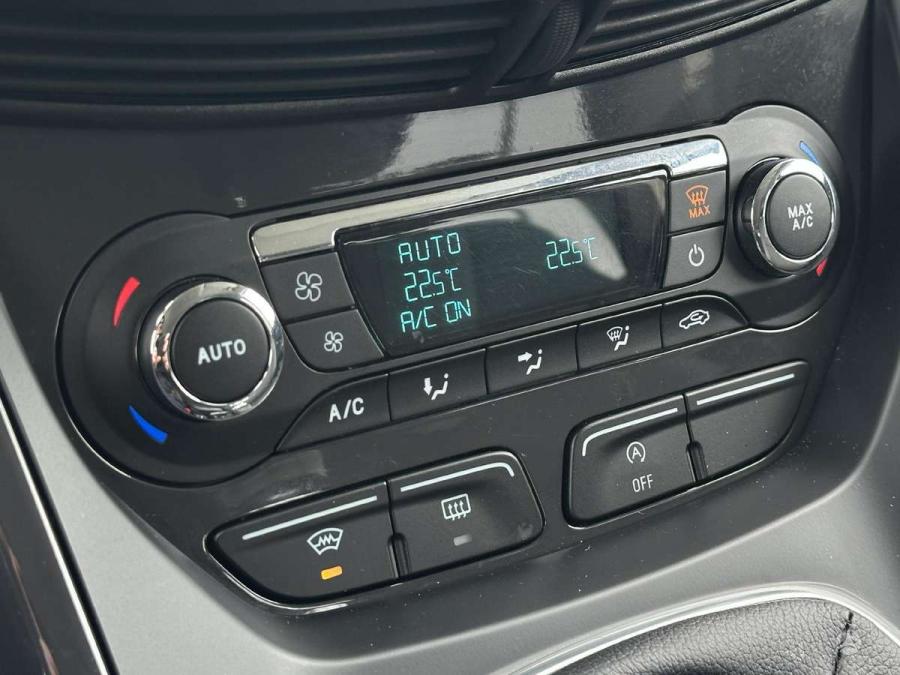 Ford Kuga 2016 Kauņa, ar dzinēja tilpumu 1.50 L un nobraukumu 126 tūkst. km par 12471 €, foto 25 vietnē AUTOMOTO.COM.LV