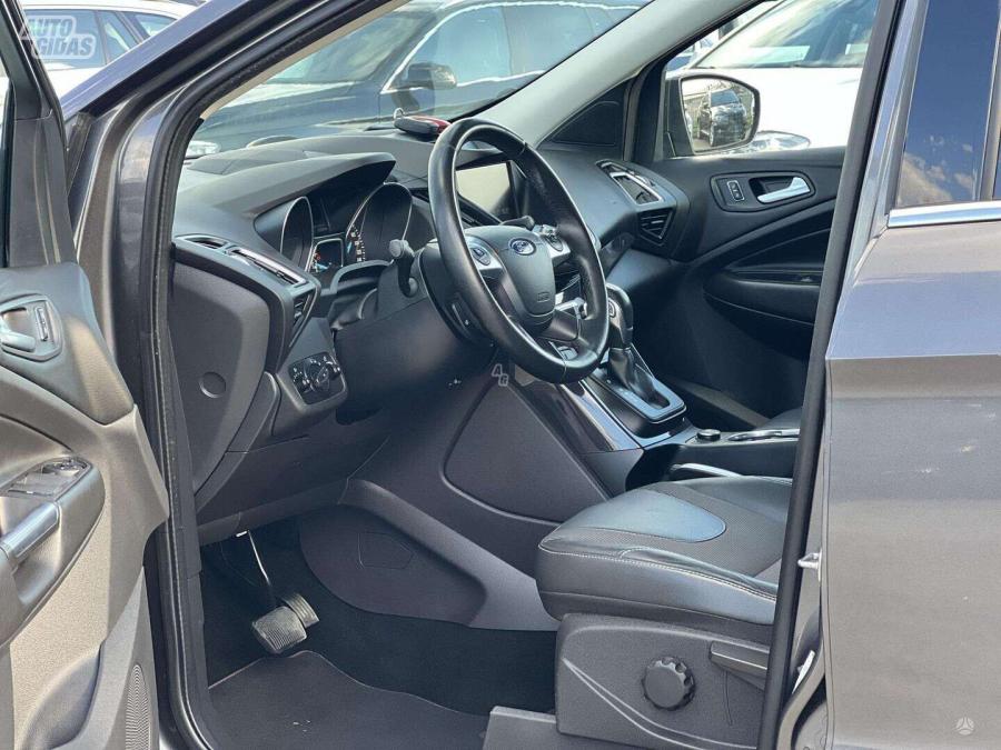 Ford Kuga 2016 Marijampole, ar dzinēja tilpumu 2.00 L un nobraukumu 236 tūkst. km par 9950 €, foto 16 vietnē AUTOMOTO.COM.LV