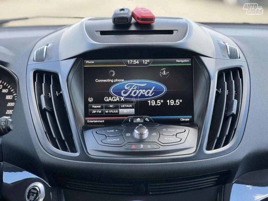 Ford Kuga 2016 Marijampole, ar dzinēja tilpumu 2.00 L un nobraukumu 236 tūkst. km par 9950 €, foto 32 vietnē AUTOMOTO.COM.LV