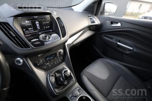 Ford Kuga 2016 Jelgava, ar dzinēja tilpumu 1.50 L un nobraukumu 0 tūkst. km par 10990 €, foto 27 vietnē AUTOMOTO.COM.LV