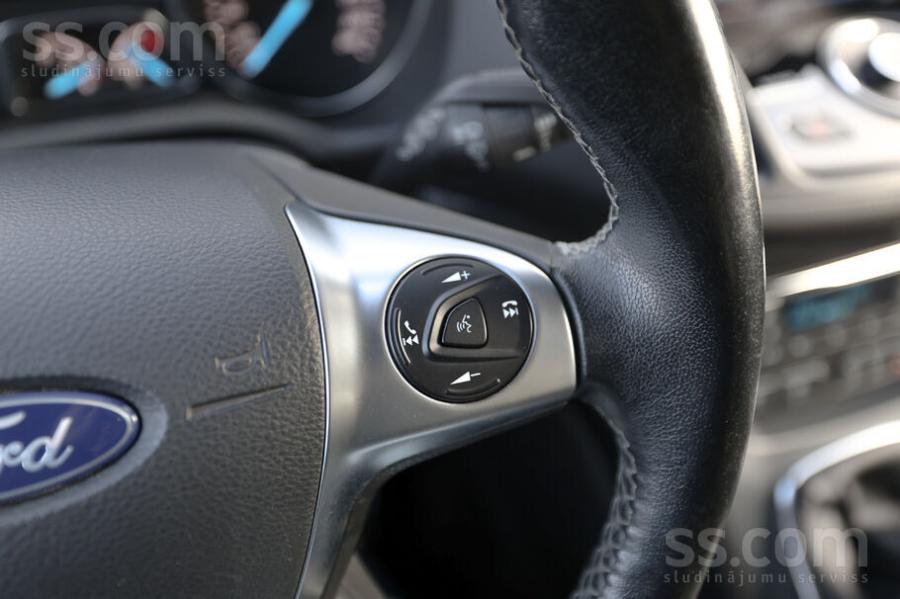 Ford Kuga 2016 Jelgava, ar dzinēja tilpumu 1.50 L un nobraukumu 0 tūkst. km par 10990 €, foto 28 vietnē AUTOMOTO.COM.LV
