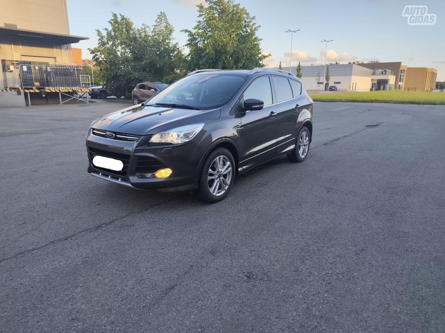 Ford Kuga 2016 in Klaipeda, with an engine capacity of 1.50 L and mileage of 143 thousand km for 11555 €, photo 4 on AUTOMOTO.COM.LV