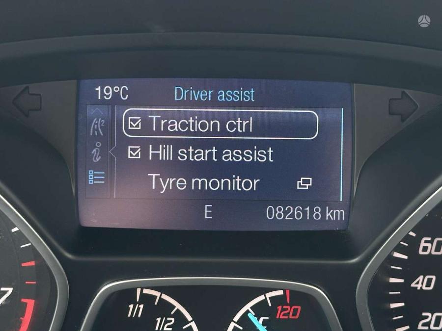 Ford Kuga 2016 in Kaunas, with an engine capacity of 1.50 L and mileage of 83 thousand km for 9999 €, photo 18 on AUTOMOTO.COM.LV