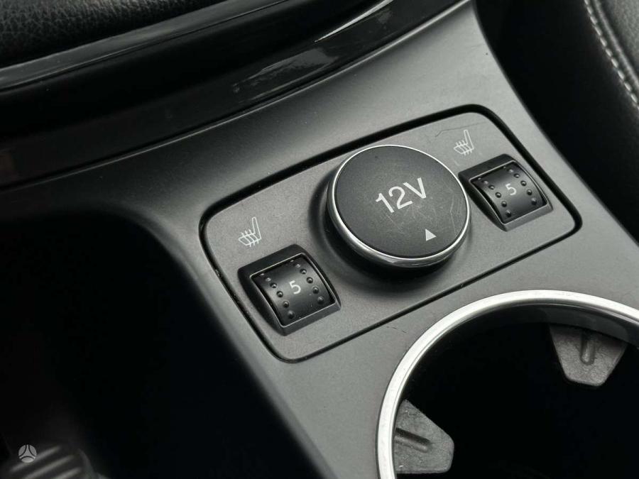 Ford Kuga 2016 in Kaunas, with an engine capacity of 1.50 L and mileage of 83 thousand km for 9999 €, photo 28 on AUTOMOTO.COM.LV