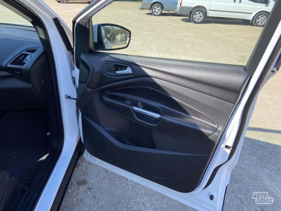 Ford Kuga 2017 Kelmė, ar dzinēja tilpumu 1.50 L un nobraukumu 159 tūkst. km par 8200 €, foto 16 vietnē AUTOMOTO.COM.LV