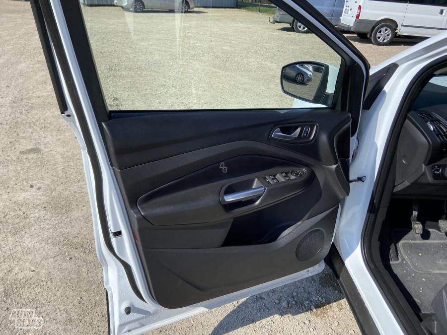 Ford Kuga 2017 Kelmė, ar dzinēja tilpumu 1.50 L un nobraukumu 159 tūkst. km par 8200 €, foto 19 vietnē AUTOMOTO.COM.LV