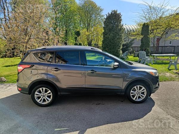 Ford Kuga 2017 in Ventspils, with an engine capacity of 2.00 L and mileage of 193 thousand km for 11000 €, photo 4 on AUTOMOTO.COM.LV