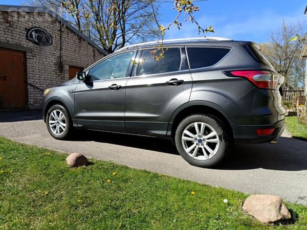 Ford Kuga 2017 in Ventspils, with an engine capacity of 2.00 L and mileage of 193 thousand km for 11000 €, photo 9 on AUTOMOTO.COM.LV