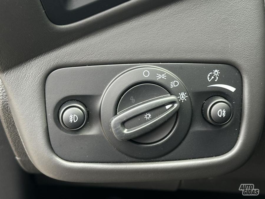 Ford Kuga 2017 in Kaunas, with an engine capacity of 1.50 L and mileage of 137 thousand km for 14999 €, photo 24 on AUTOMOTO.COM.LV