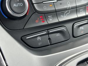 Ford Kuga 2017 in Kaunas, with an engine capacity of 1.50 L and mileage of 137 thousand km for 14999 €, photo 32 on AUTOMOTO.COM.LV