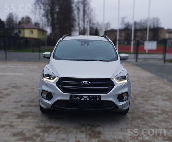 Ford Kuga 2018 Rīga, ar dzinēja tilpumu 1.50 L un nobraukumu 180 tūkst. km par 12750 €, foto 7 vietnē AUTOMOTO.COM.LV