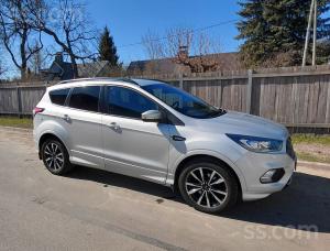 Ford Kuga 2018 Rīga, ar dzinēja tilpumu 1.50 L un nobraukumu 185 tūkst. km par 13500 €, foto 3 vietnē AUTOMOTO.COM.LV