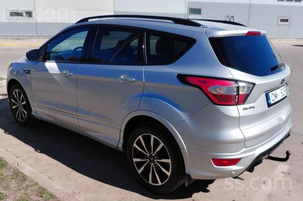 Ford Kuga 2018 Rīga, ar dzinēja tilpumu 1.50 L un nobraukumu 185 tūkst. km par 13500 €, foto 6 vietnē AUTOMOTO.COM.LV