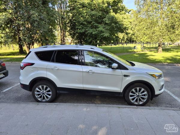 Ford Kuga 2018 in Gargzdai, with an engine capacity of 2.00 L and mileage of 84 thousand km for 12700 €, photo 5 on AUTOMOTO.COM.LV