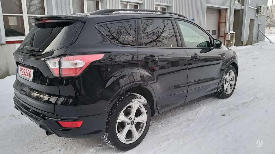 Ford Kuga 2019 Radviliškis, ar dzinēja tilpumu 1.50 L un nobraukumu 96 tūkst. km par 12300 €, foto 3 vietnē AUTOMOTO.COM.LV