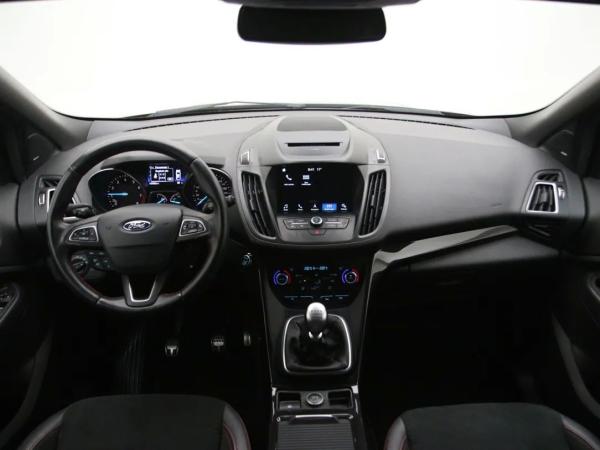 Ford Kuga 2019 in Vilnius, with an engine capacity of 1.50 L and mileage of 148 thousand km for 13299 €, photo 2 on AUTOMOTO.COM.LV