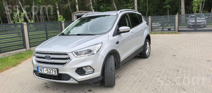 Ford Kuga 2019 Rīga, ar dzinēja tilpumu 2.00 L un nobraukumu 184 tūkst. km par 12500 €, foto 1 vietnē AUTOMOTO.COM.LV