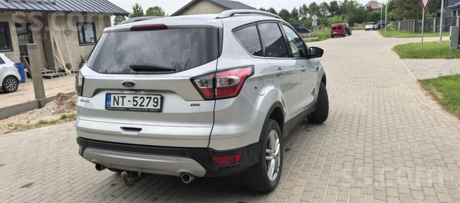 Ford Kuga 2019 Rīga, ar dzinēja tilpumu 2.00 L un nobraukumu 184 tūkst. km par 12500 €, foto 4 vietnē AUTOMOTO.COM.LV
