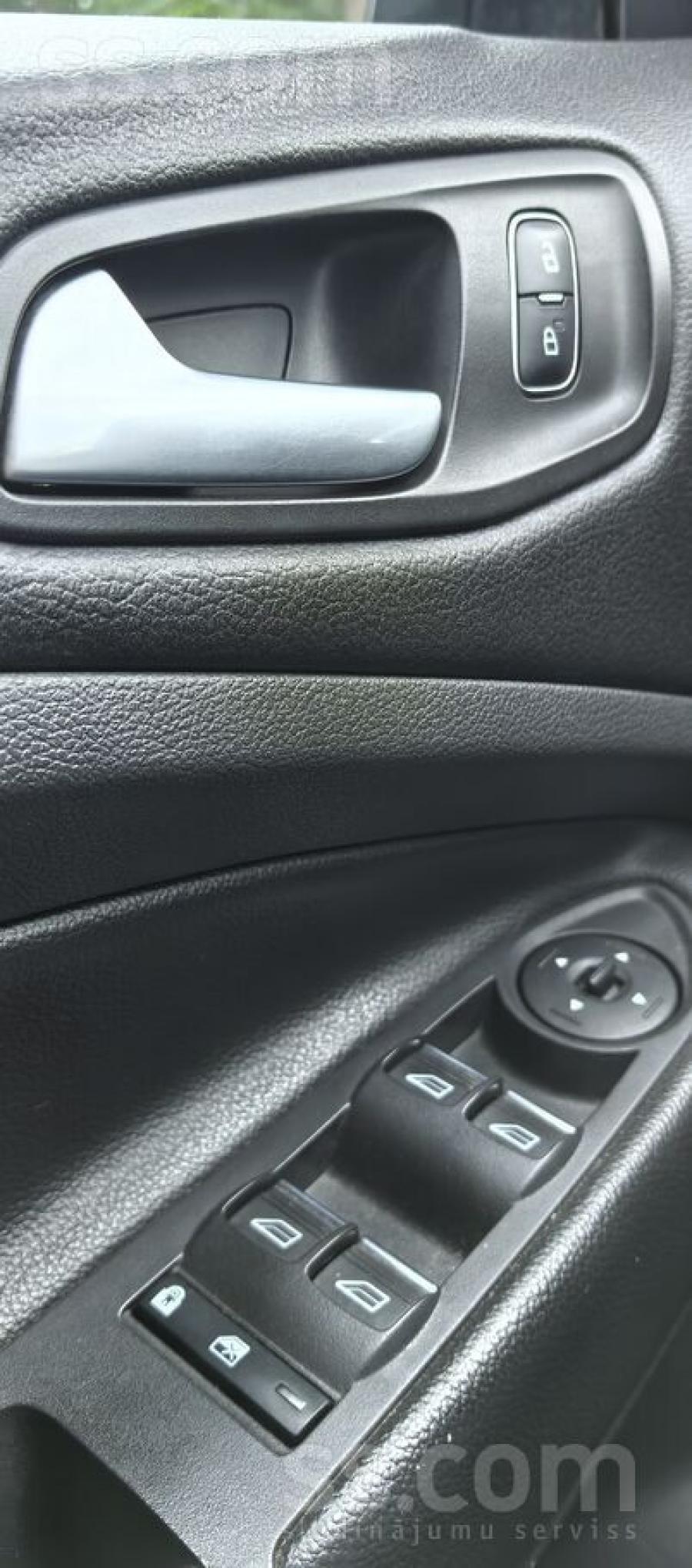 Ford Kuga 2019 Rīga, ar dzinēja tilpumu 2.00 L un nobraukumu 184 tūkst. km par 12500 €, foto 18 vietnē AUTOMOTO.COM.LV