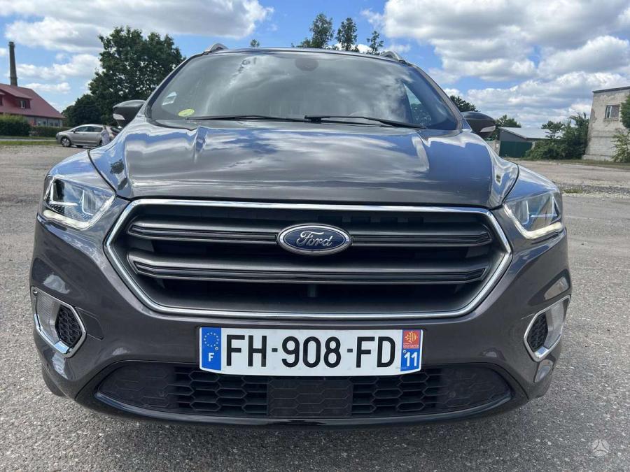 Ford Kuga 2019 in Taurage, with an engine capacity of 2.00 L and mileage of 249 thousand km for 9200 €, photo 3 on AUTOMOTO.COM.LV