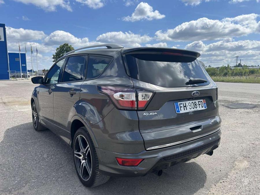 Ford Kuga 2019 in Taurage, with an engine capacity of 2.00 L and mileage of 249 thousand km for 9200 €, photo 7 on AUTOMOTO.COM.LV