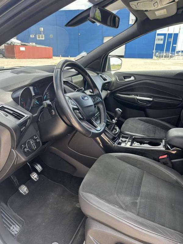 Ford Kuga 2019 Tauragė, ar dzinēja tilpumu 2.00 L un nobraukumu 249 tūkst. km par 9200 €, foto 9 vietnē AUTOMOTO.COM.LV
