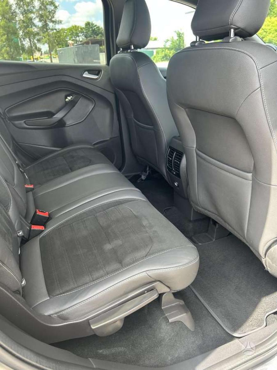 Ford Kuga 2019 in Taurage, with an engine capacity of 2.00 L and mileage of 249 thousand km for 9200 €, photo 13 on AUTOMOTO.COM.LV