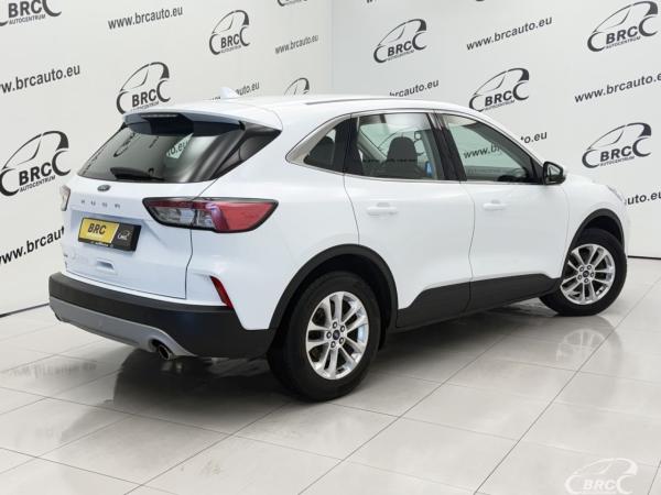 Ford Kuga 2020 in Vilnius, with an engine capacity of 2.00 L and mileage of 178 thousand km for 14900 €, photo 2 on AUTOMOTO.COM.LV