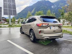 Ford Kuga 2021 in Riga, with an engine capacity of 2.50 L and mileage of 49 thousand km for 23900 €, photo 24 on AUTOMOTO.COM.LV