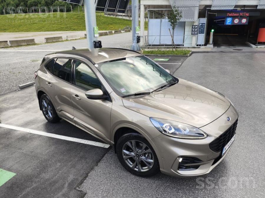Ford Kuga 2021 in Riga, with an engine capacity of 2.50 L and mileage of 49 thousand km for 23900 €, photo 27 on AUTOMOTO.COM.LV