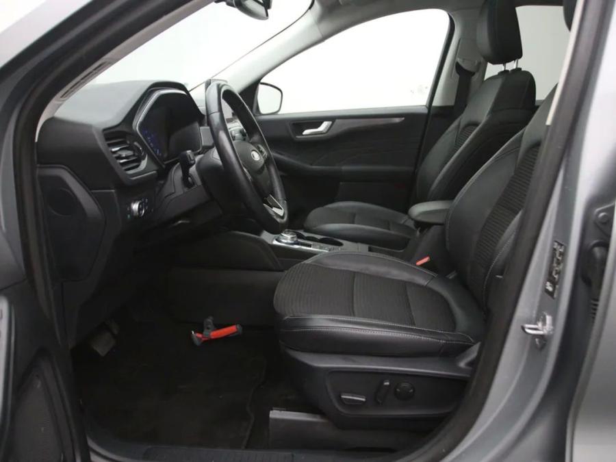 Ford Kuga 2021 Viļņa, ar dzinēja tilpumu 2.50 L un nobraukumu 141 tūkst. km par 19499 €, foto 5 vietnē AUTOMOTO.COM.LV