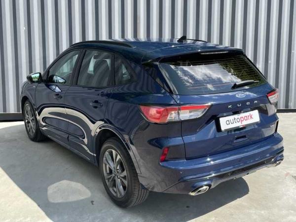 Ford Kuga 2021 in Vilnius, with an engine capacity of 2.49 L and mileage of 101 thousand km for 18500 €, photo 4 on AUTOMOTO.COM.LV