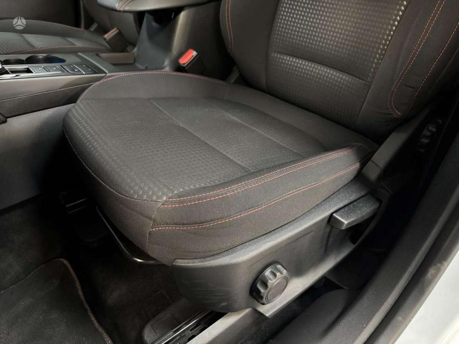Ford Kuga 2021 Viļņa, ar dzinēja tilpumu 1.50 L un nobraukumu 120 tūkst. km par 15600 €, foto 12 vietnē AUTOMOTO.COM.LV