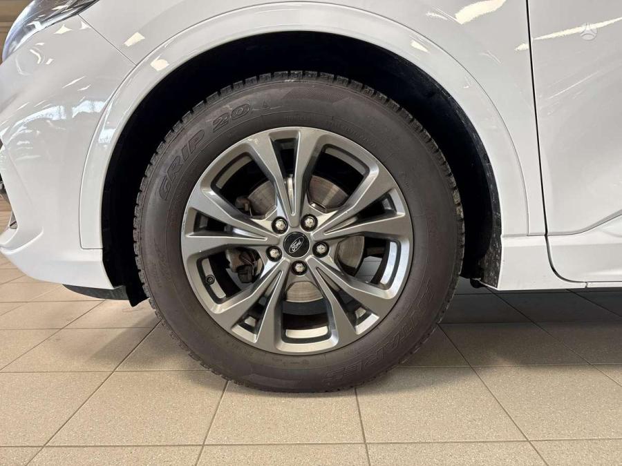 Ford Kuga 2021 Viļņa, ar dzinēja tilpumu 1.50 L un nobraukumu 120 tūkst. km par 15600 €, foto 26 vietnē AUTOMOTO.COM.LV