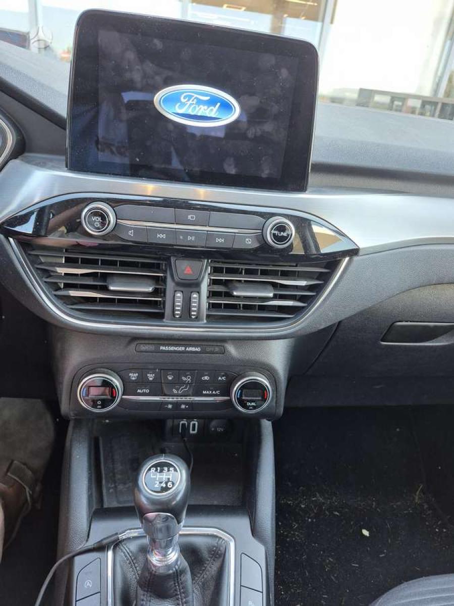 Ford Kuga 2021 Tauragė, ar dzinēja tilpumu 1.50 L un nobraukumu 186 tūkst. km par 11300 €, foto 7 vietnē AUTOMOTO.COM.LV