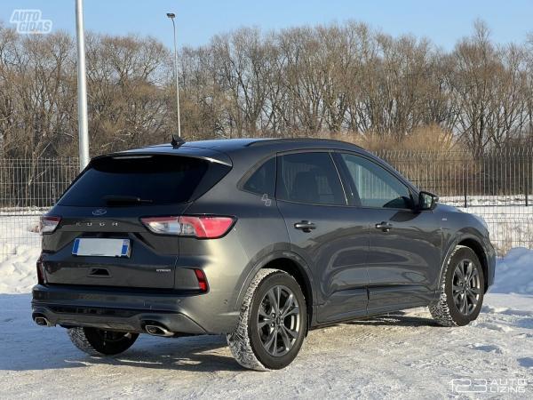 Ford Kuga 2022 Tauragė, ar dzinēja tilpumu 2.50 L un nobraukumu 139 tūkst. km par 15500 €, foto 6 vietnē AUTOMOTO.COM.LV