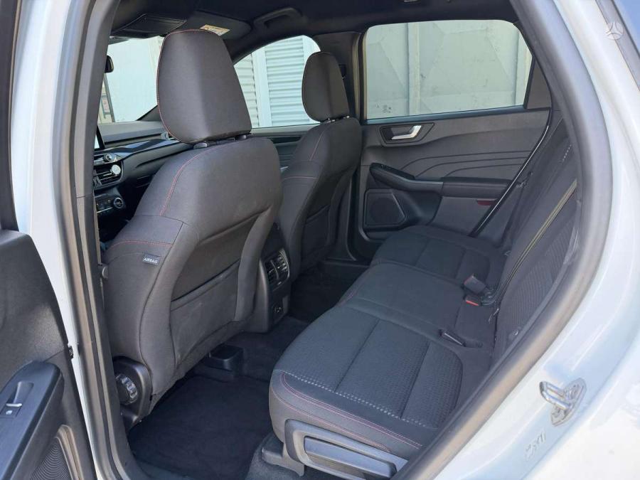 Ford Kuga 2022 Klaipėda, ar dzinēja tilpumu 1.50 L un nobraukumu 62 tūkst. km par 19950 €, foto 14 vietnē AUTOMOTO.COM.LV