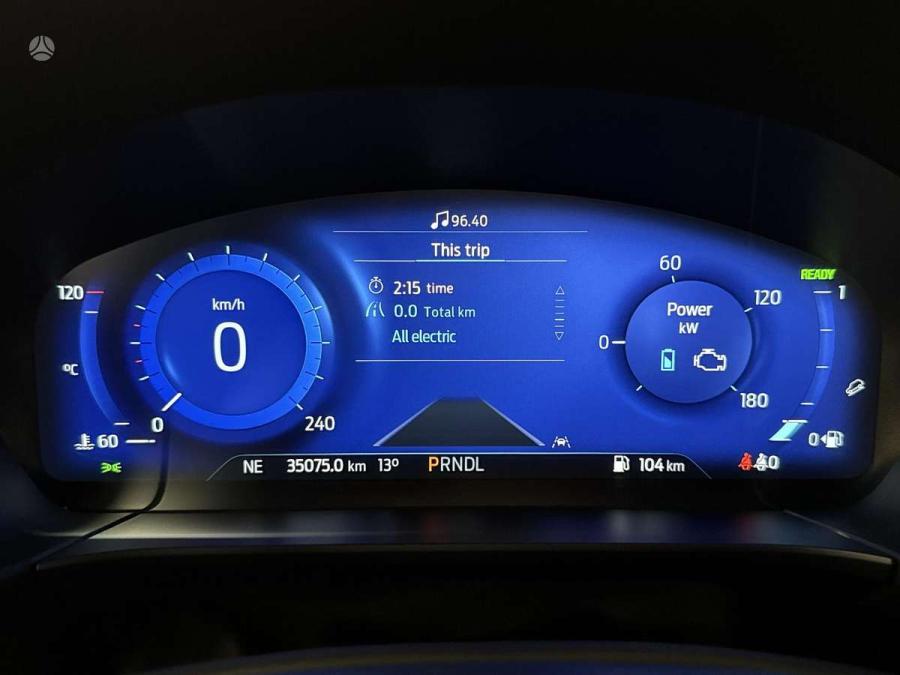 Ford Kuga 2023 in Vilnius, with an engine capacity of 2.50 L and mileage of 38 thousand km for 24850 €, photo 14 on AUTOMOTO.COM.LV