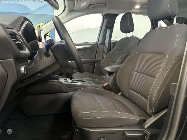 Ford Kuga 2023 Viļņa, ar dzinēja tilpumu 1.50 L un nobraukumu 30 tūkst. km par 18990 €, foto 9 vietnē AUTOMOTO.COM.LV