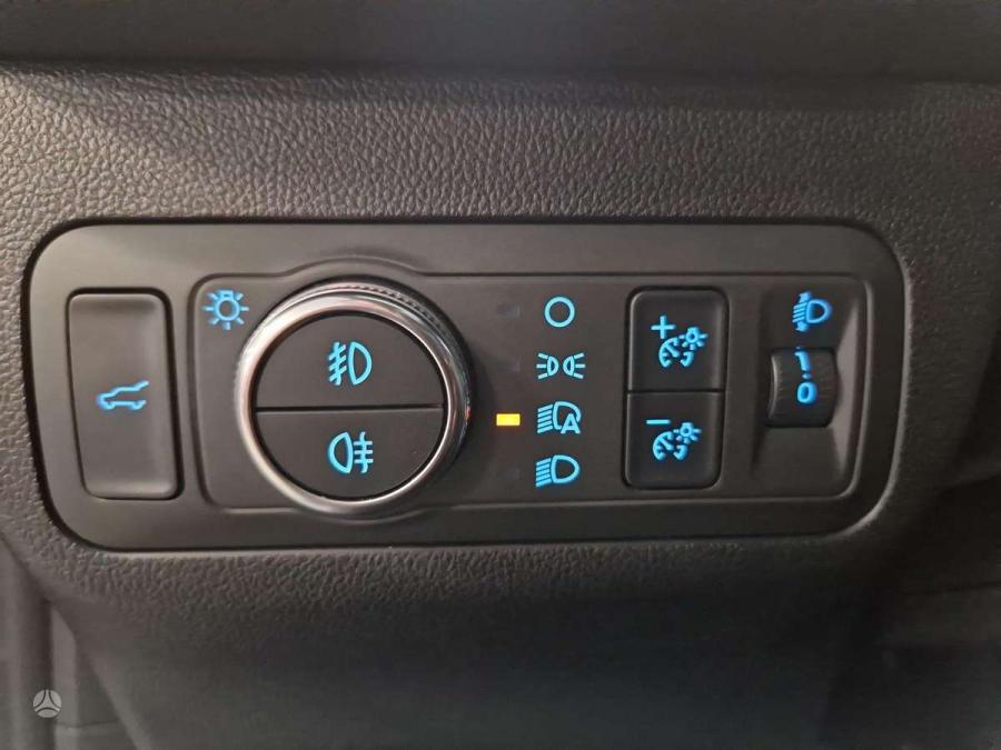 Ford Kuga 2023 Viļņa, ar dzinēja tilpumu 2.50 L un nobraukumu 40 tūkst. km par 24500 €, foto 23 vietnē AUTOMOTO.COM.LV