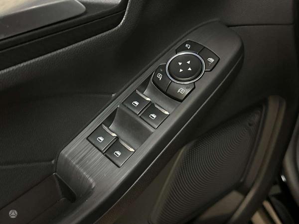 Ford Kuga 2024 Viļņa, ar dzinēja tilpumu 2.50 L un nobraukumu 17 tūkst. km par 35990 €, foto 11 vietnē AUTOMOTO.COM.LV