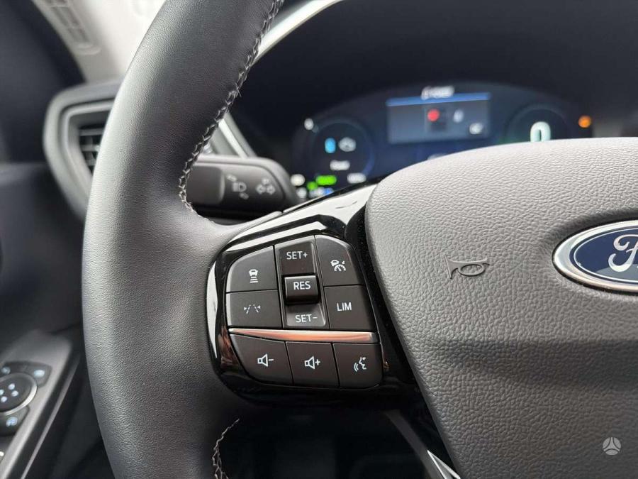 Ford Kuga 2024 in Klaipeda, with an engine capacity of 2.50 L and mileage of 18 thousand km for 33250 €, photo 25 on AUTOMOTO.COM.LV