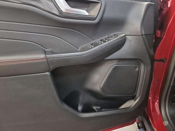 Ford Kuga 2024 Viļņa, ar dzinēja tilpumu 2.50 L un nobraukumu 36 tūkst. km par 24900 €, foto 10 vietnē AUTOMOTO.COM.LV